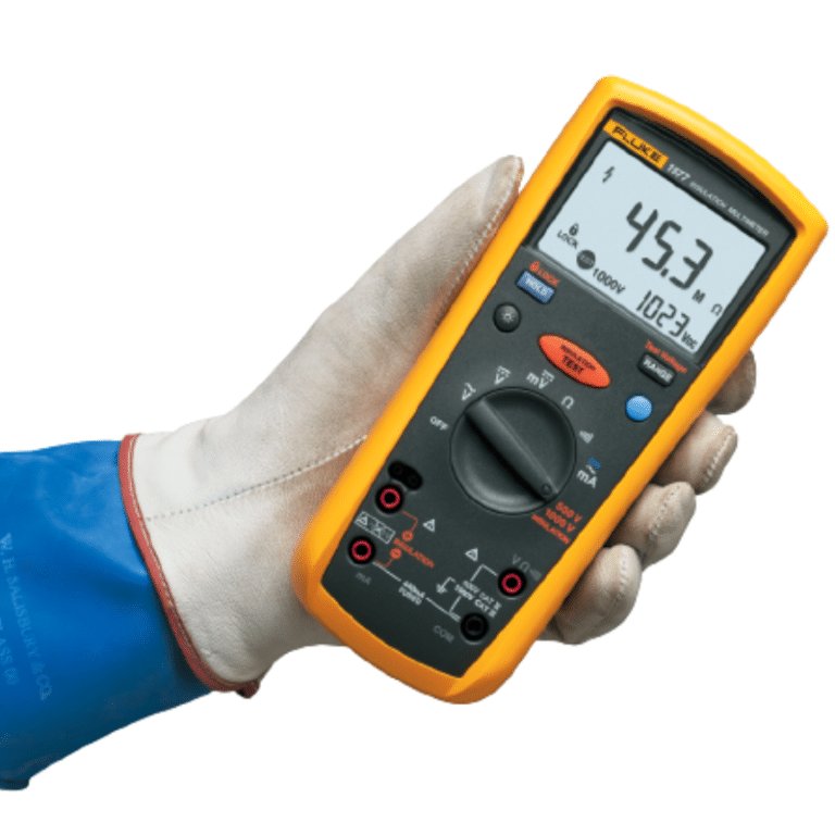 Fluke 1577 Insulation & Multimeter with Case & Accessories